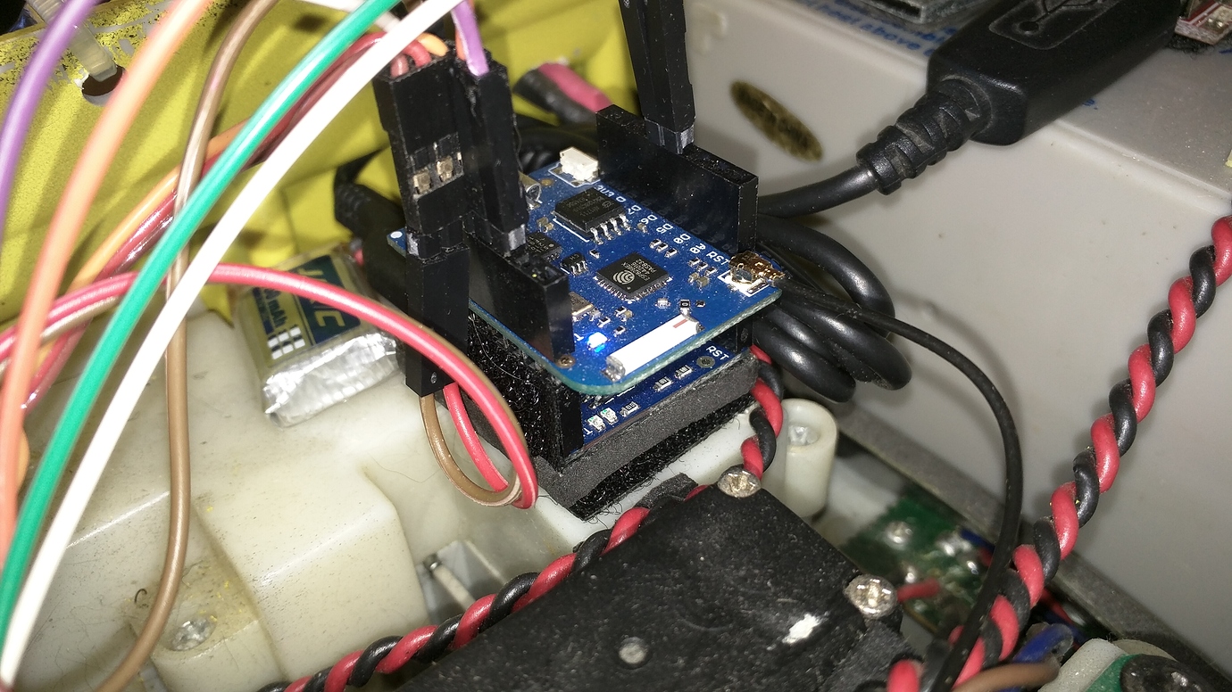 Blynk Joystick Controlled Tracked Rover with Wemos D1 Mini Pro ... Blynk Joystick Controlled Tracked Rover with Wemos D1 Mini Pro ...